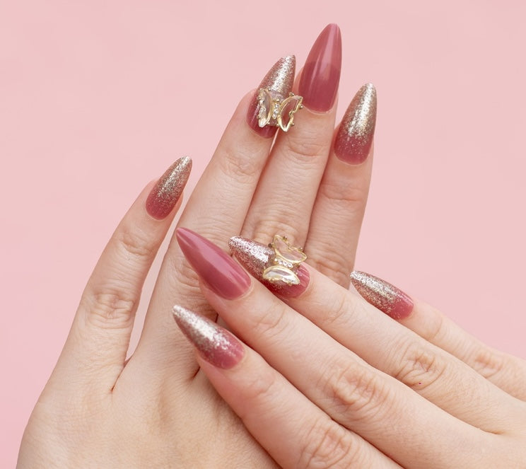 Bold Nails - Poshmellow Beauty